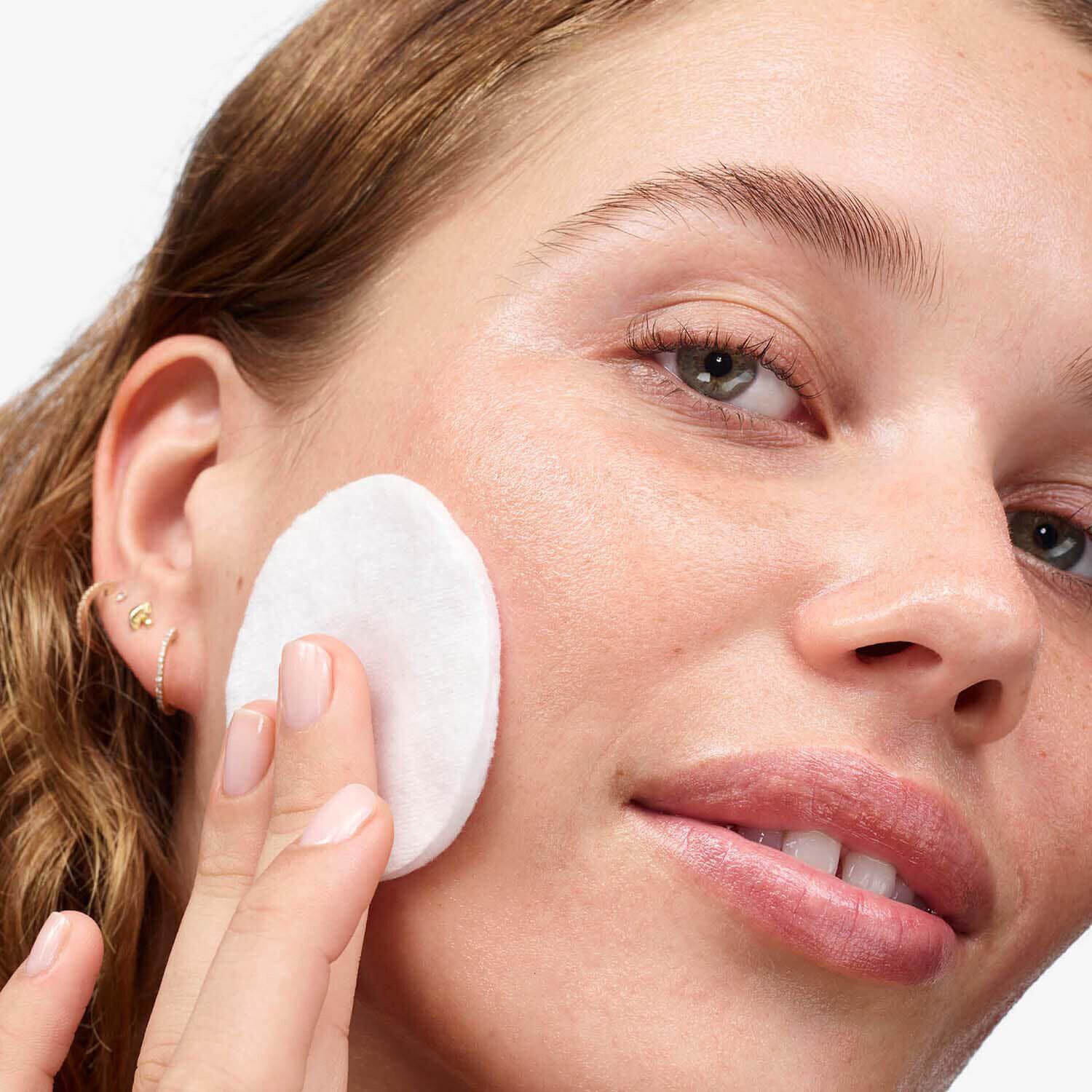 Milky Oil Dual-Phase Waterproof Makeup Remover GLOSSIER ≡ SEPHORA